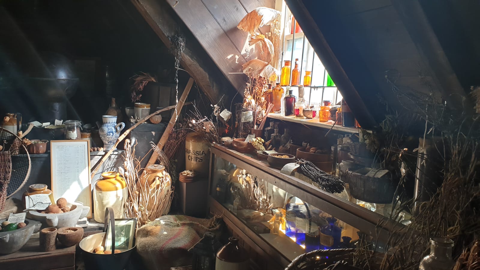 21st-Century Victoriana: Our love letter to the dark | Blackthorn & Stone